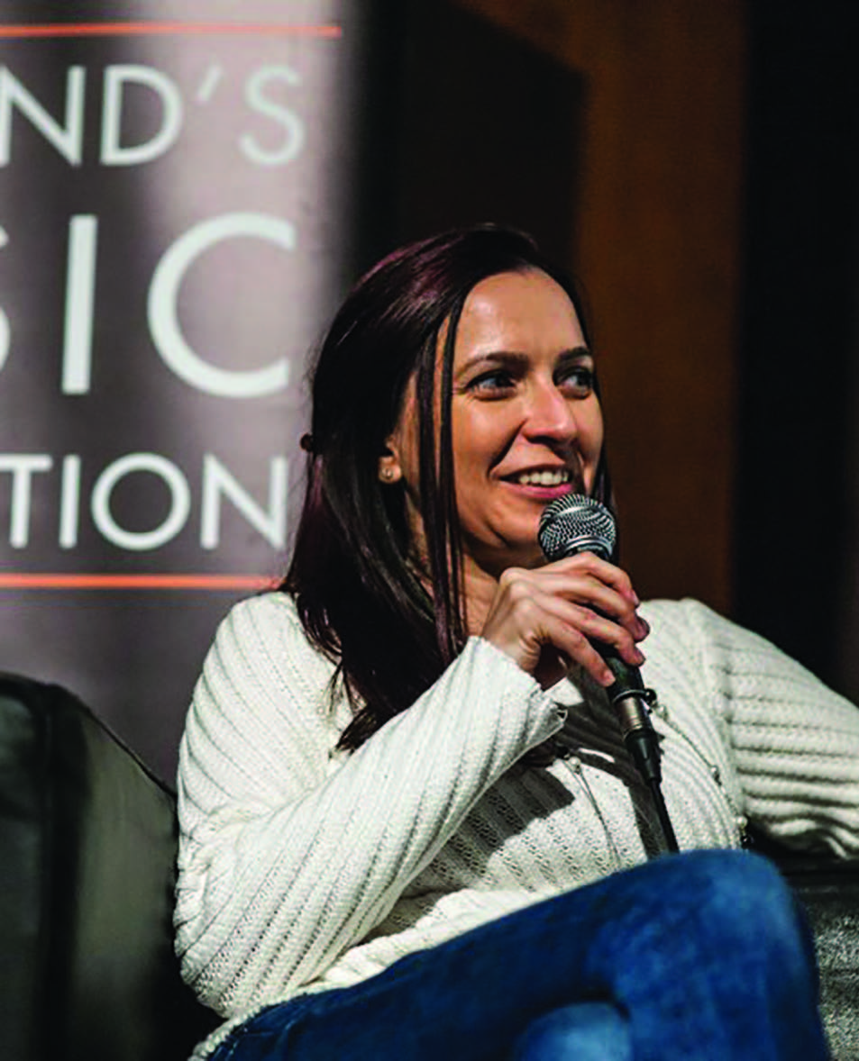 Interviu cu Codruța Vulcu, directorul Artmania Festival • Arhiva Zile ...