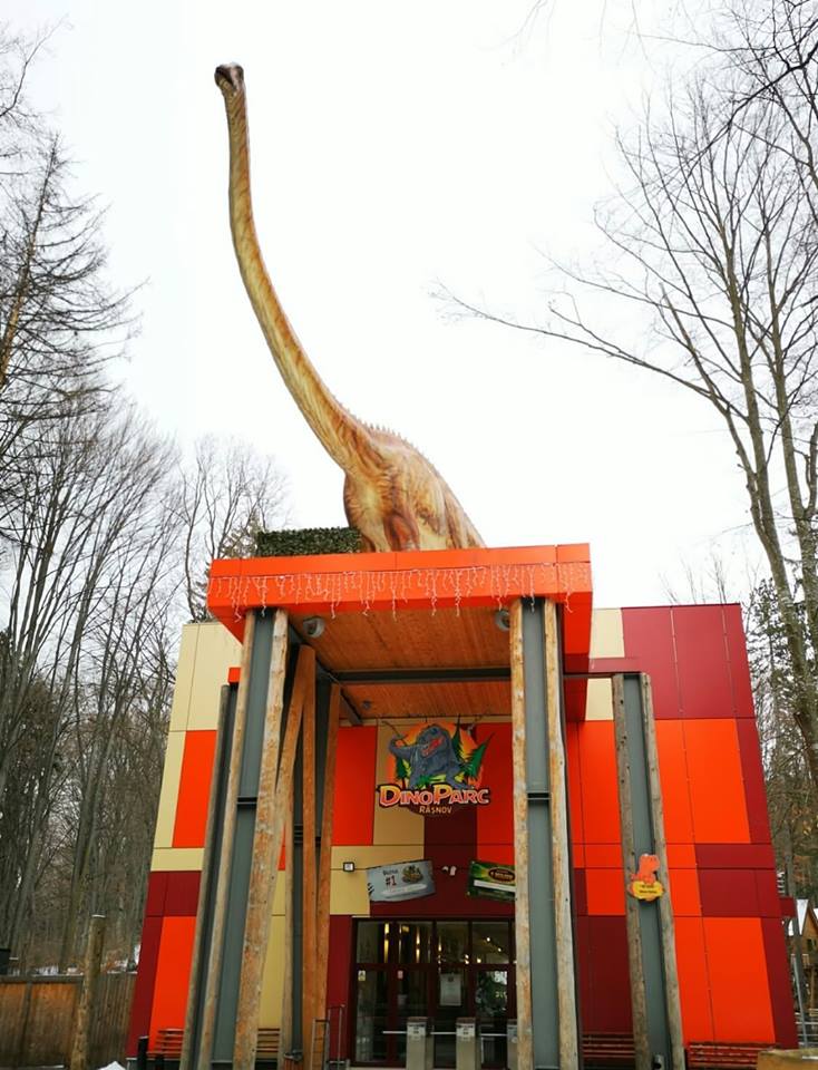Călătorie în timp cu Dino Parc. Povestea muzeoparcului care investește ...