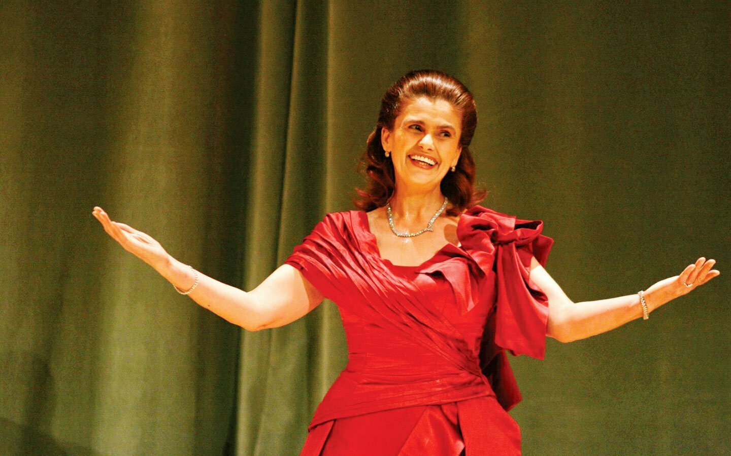 Soprana Felicia Filip este noul Președinte al UNIMIR • Muzică • Zile și ...