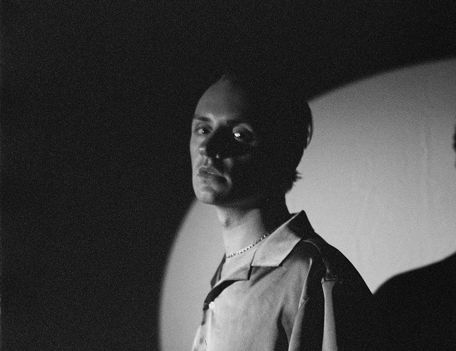 Indie pop cu Puma Blue – live, în premieră la București • Muzică • Zile ...