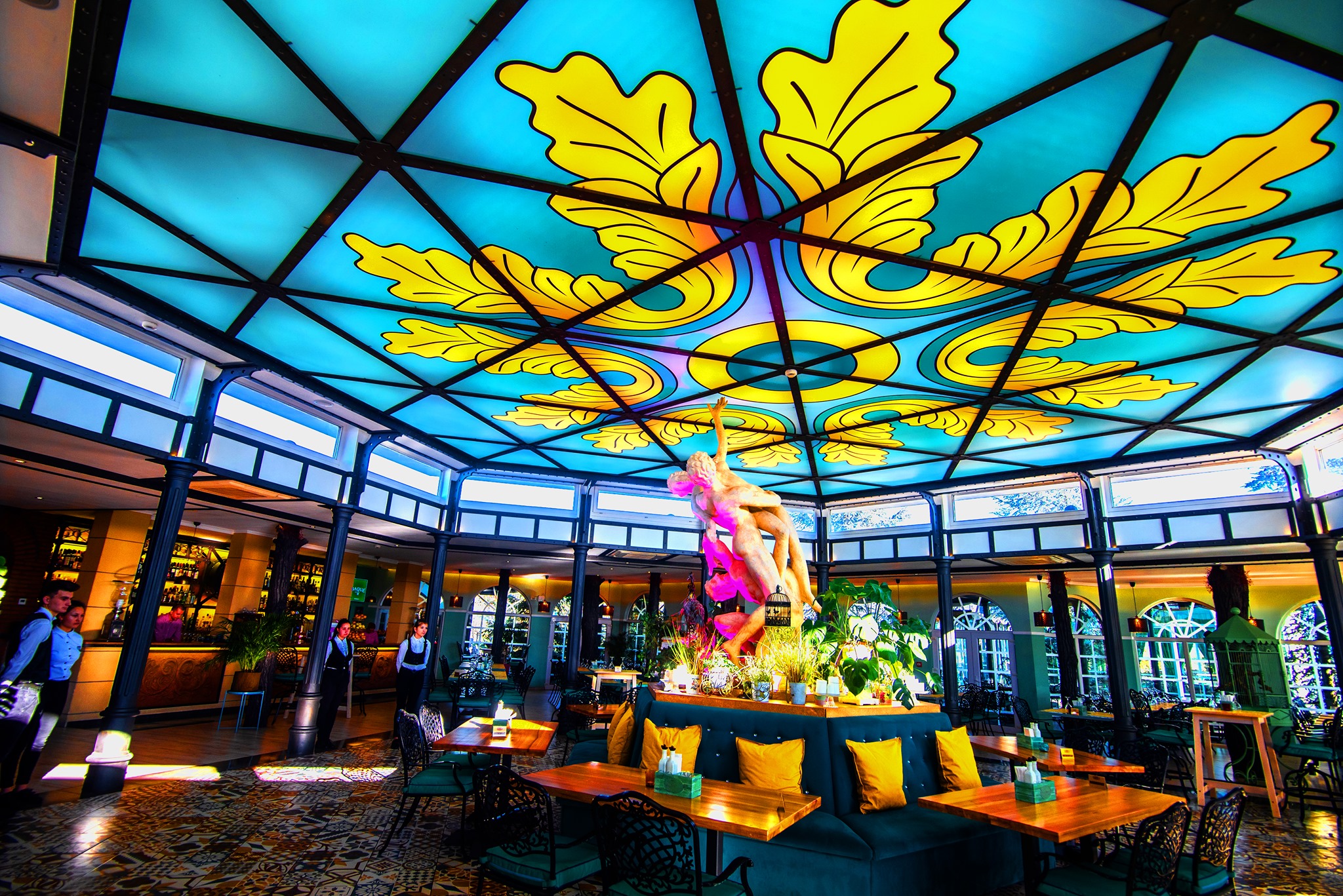 Garden Restaurant Buzău • Zile și Nopți