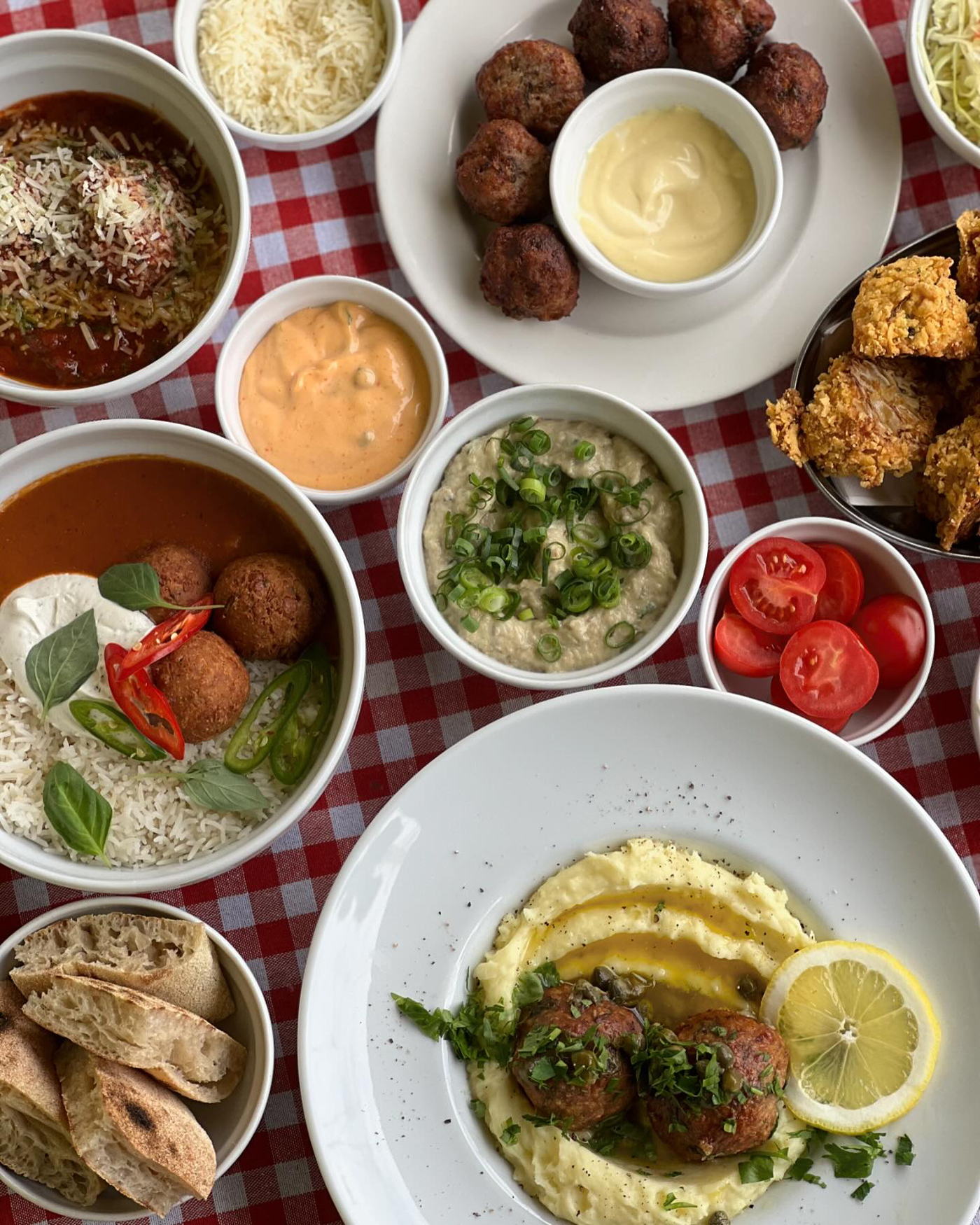 LA ȘOSEA | Comfort food - refugiu reconfortant în farfurie • Eat ...