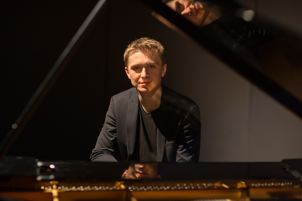 Sergiu Tuhuțiu & Flavia Giurgiu | Chopin Exposed @ Teatrul Godot • Zile ...