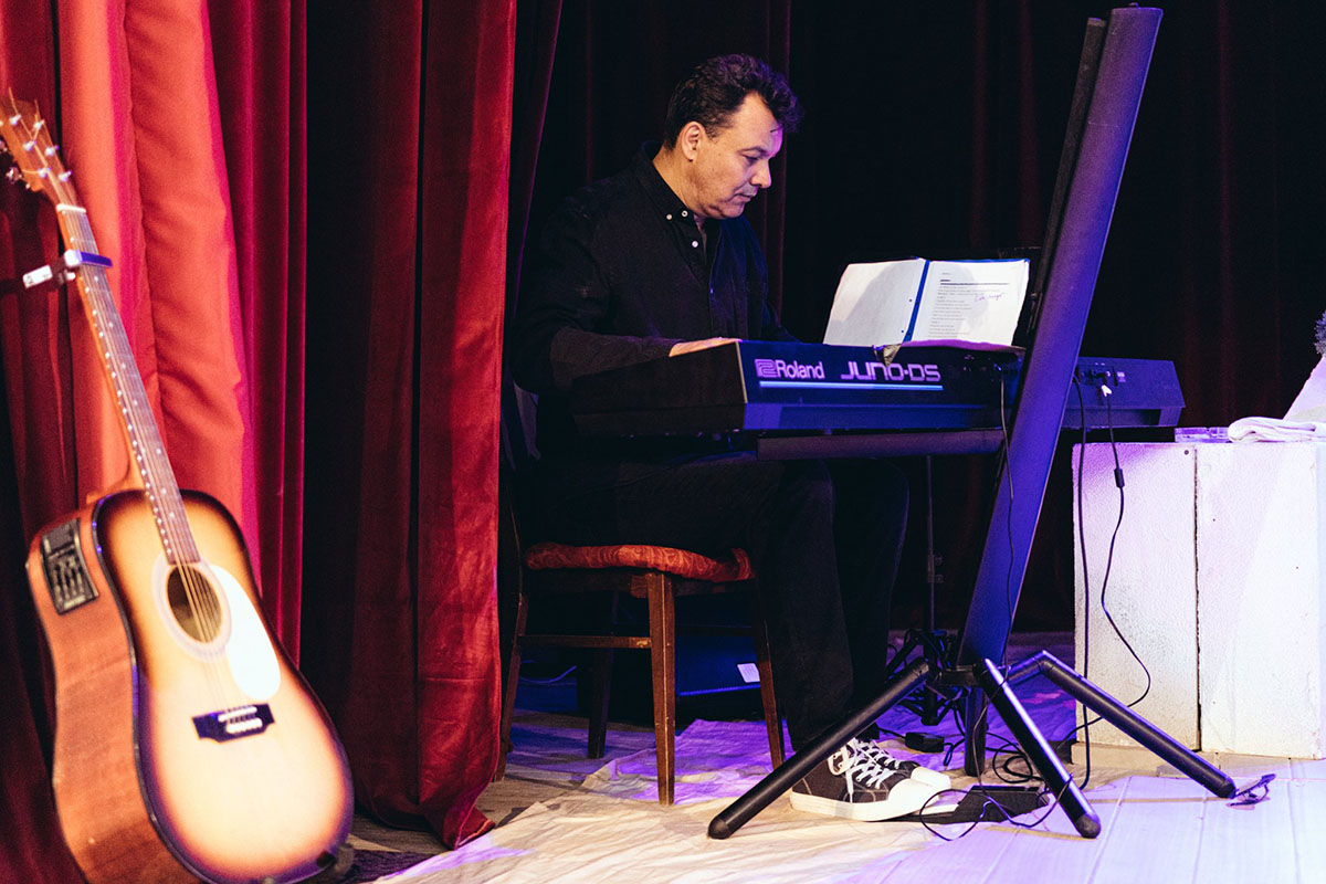 “Anatomia unui clişeu”, o producţie Teatrul Stela Popescu