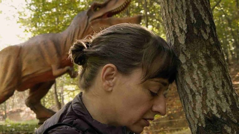 Interviu cu actrița ESZTER TOMPA