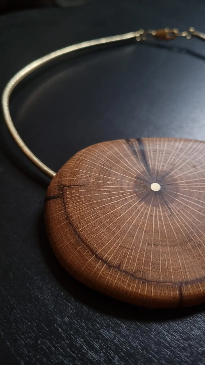 DESIGN | 8 designeri inspirați de natură la Romanian Jewelry Week 2025 ...