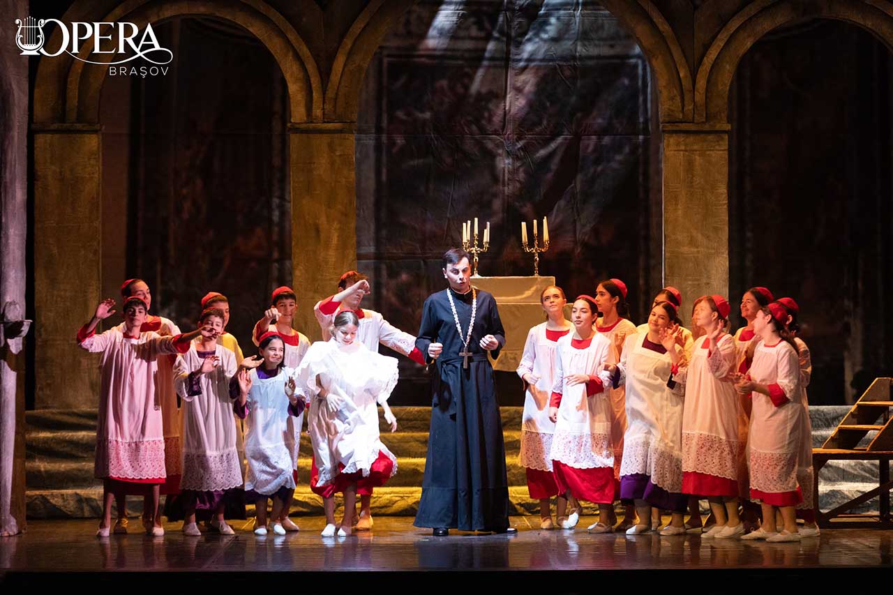 Un sfârșit de săptămână cu „Tosca” la Opera Brașov